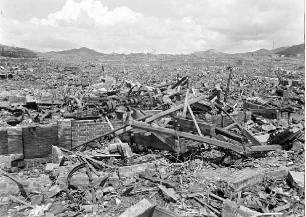 A Doctor’s Journal Entry for August 6, 1945 Extract Questions: Treasure ...