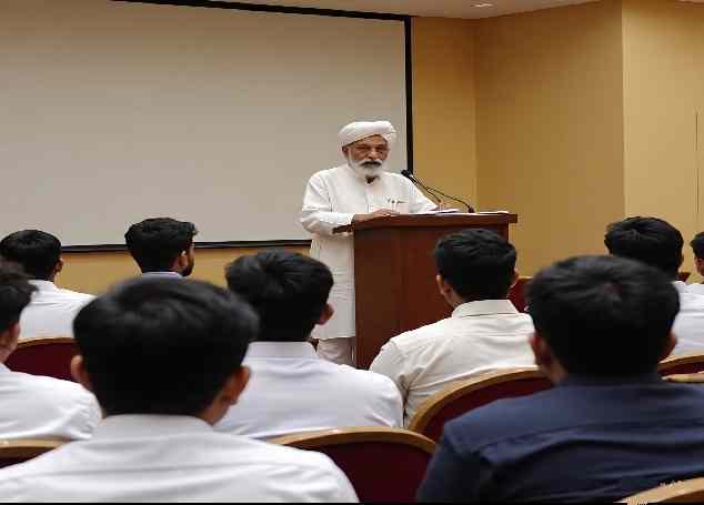 Advice to Youth Long Ans: ISC Class 11 Prism Workbook Solutions - ICSEHELP